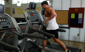 How To "Mini Cut" And Lose Excess Fat During A Bulk